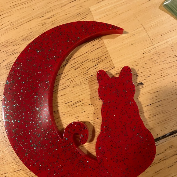 Hand Crafted | Accents | Handmade Resin Moon With Cat | Poshmark